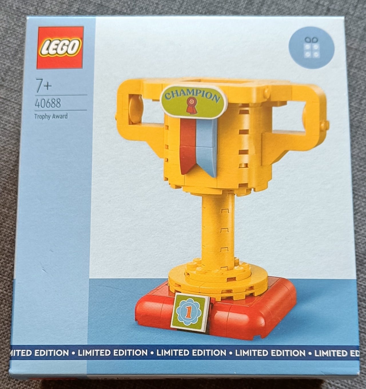 Ny/uopna LEGO 40688 Limited Edition Trophy Award | FINN-torget