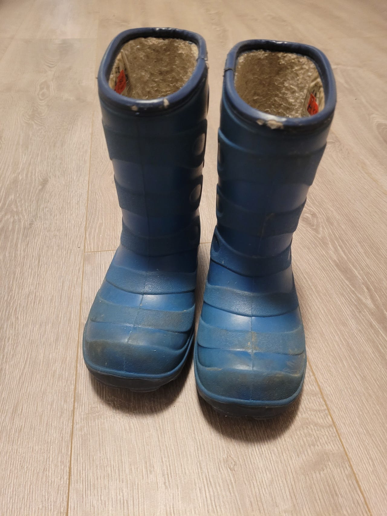 Cherrox friends str 33 | FINN-torget