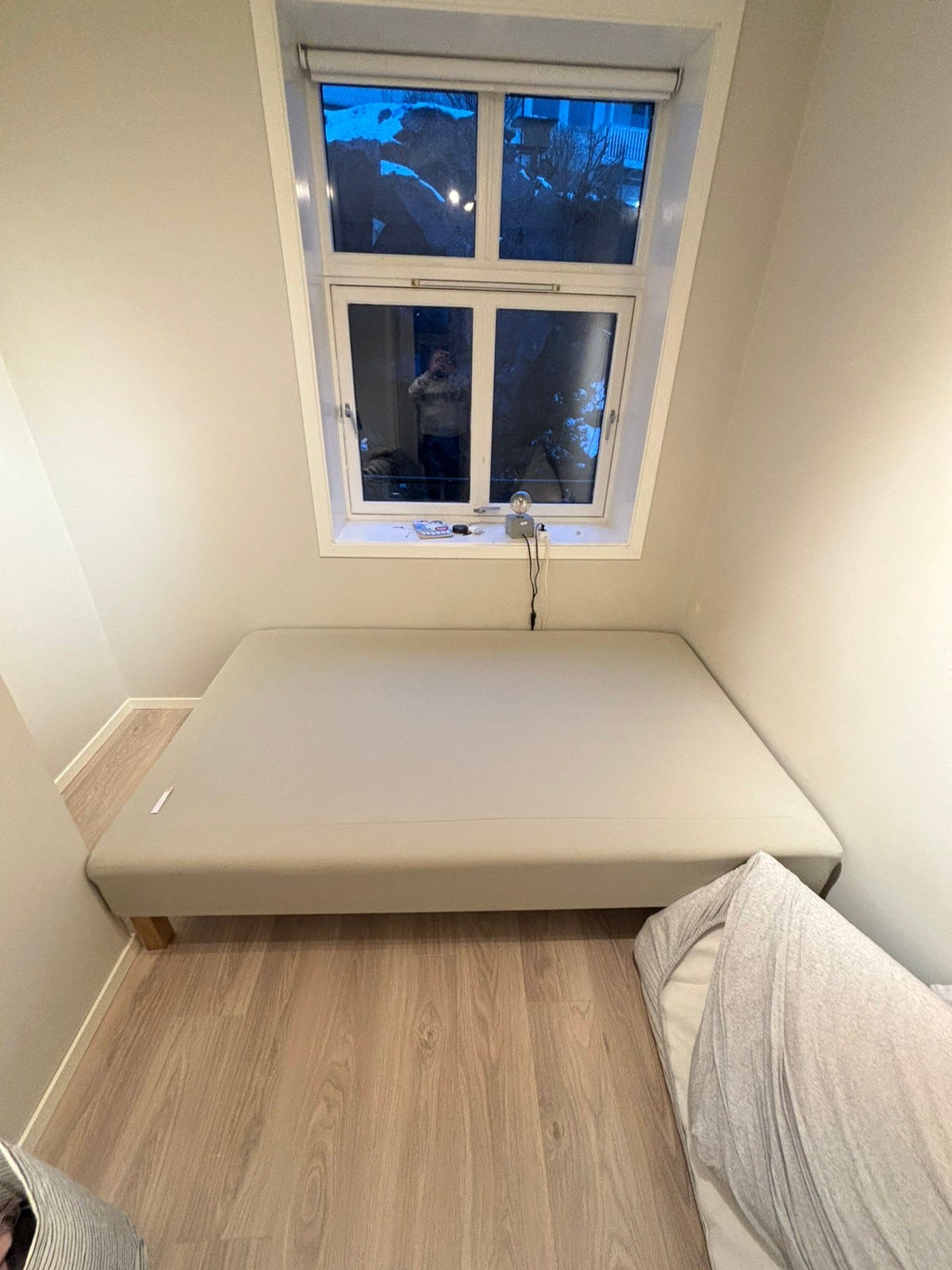 1.20 seng selges billig grunnet flytting! | FINN-torget