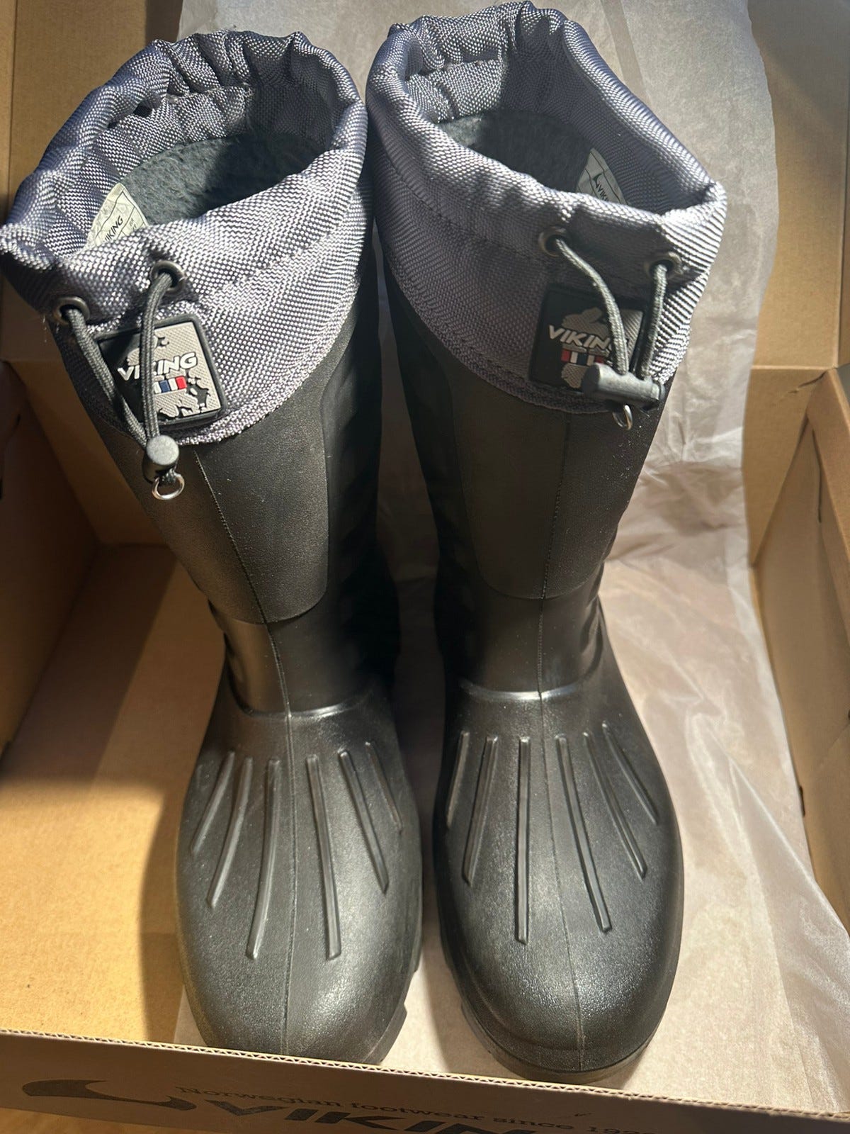 Viking Artic 2.0 / Cherrox str 43 | FINN-torget