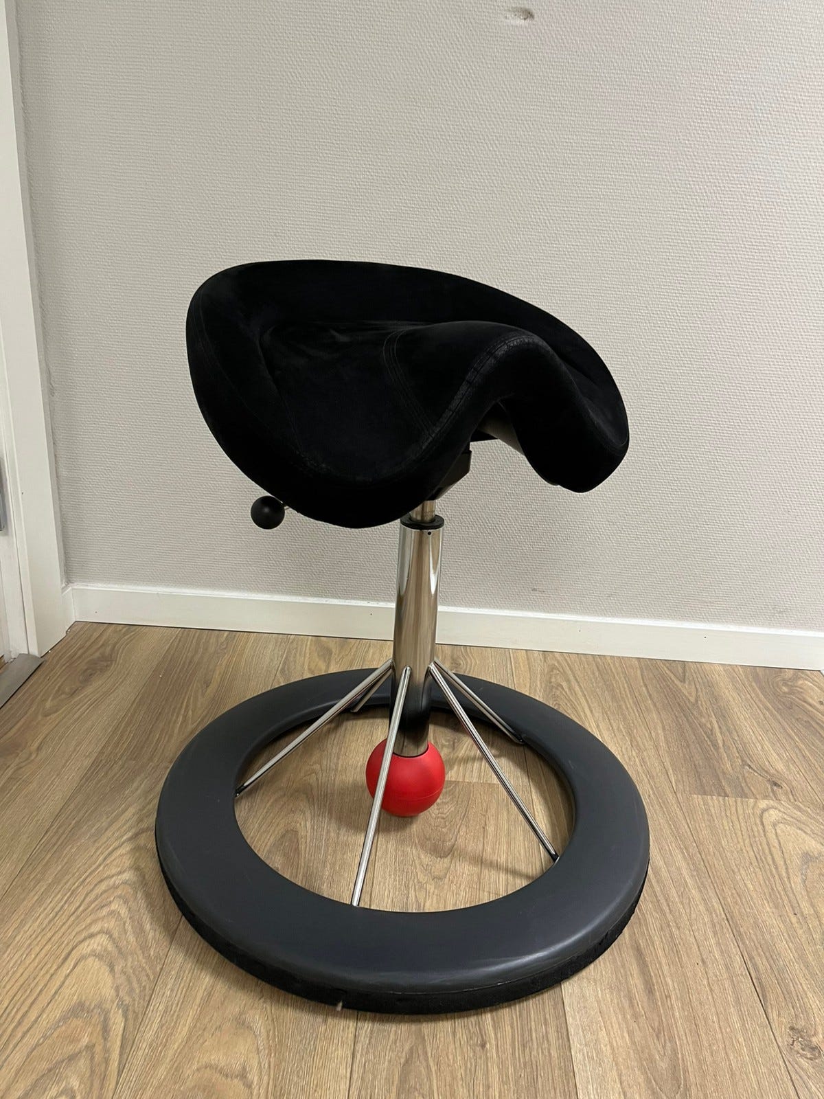 BachApp Smart Sadelstol selges rimelig! Må ut!! | FINN-torget