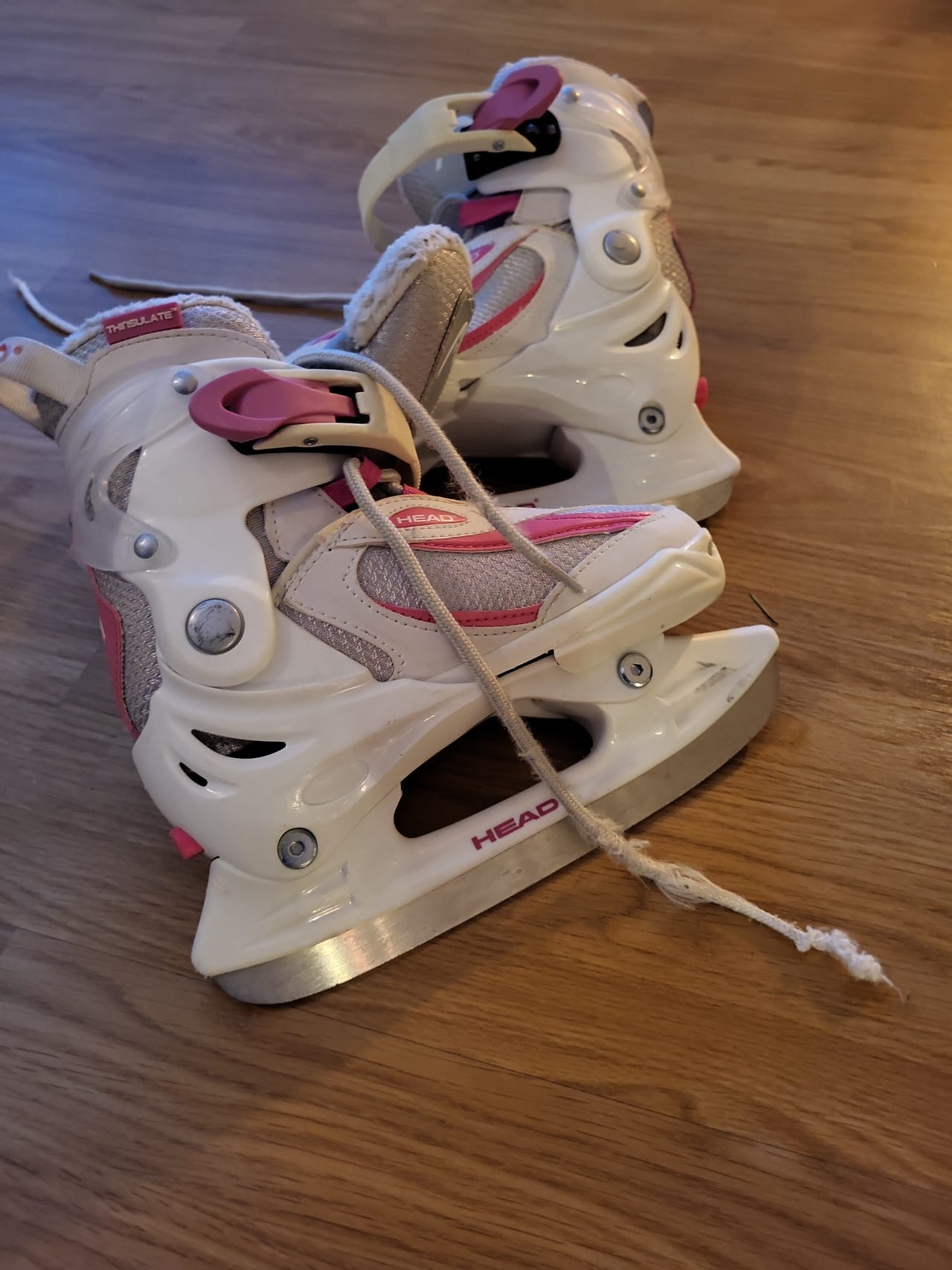 Skøyter regulerbar lengde str 26-29. | FINN-torget