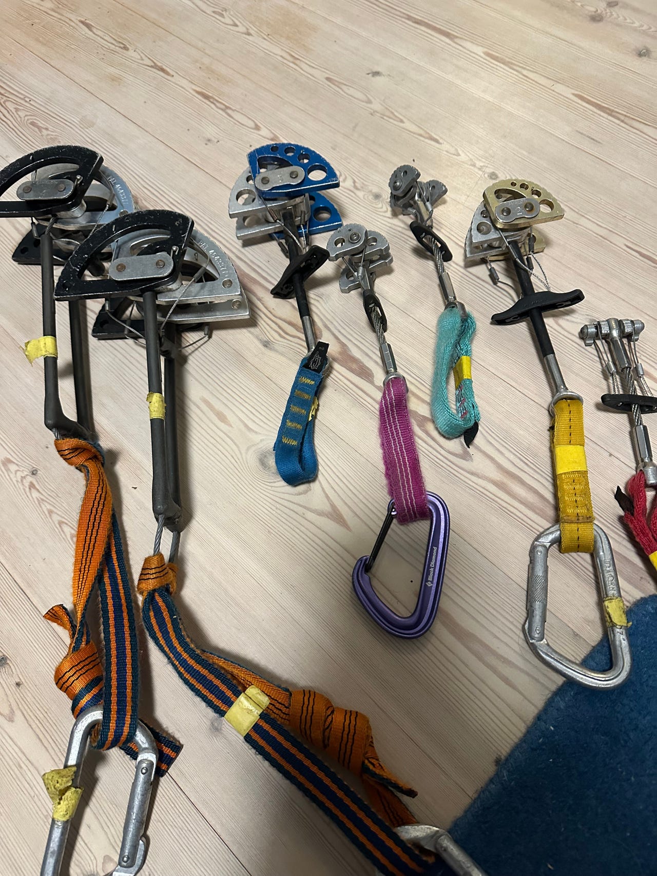 Klatreutstyr for led-og teknisk klatring | FINN-torget