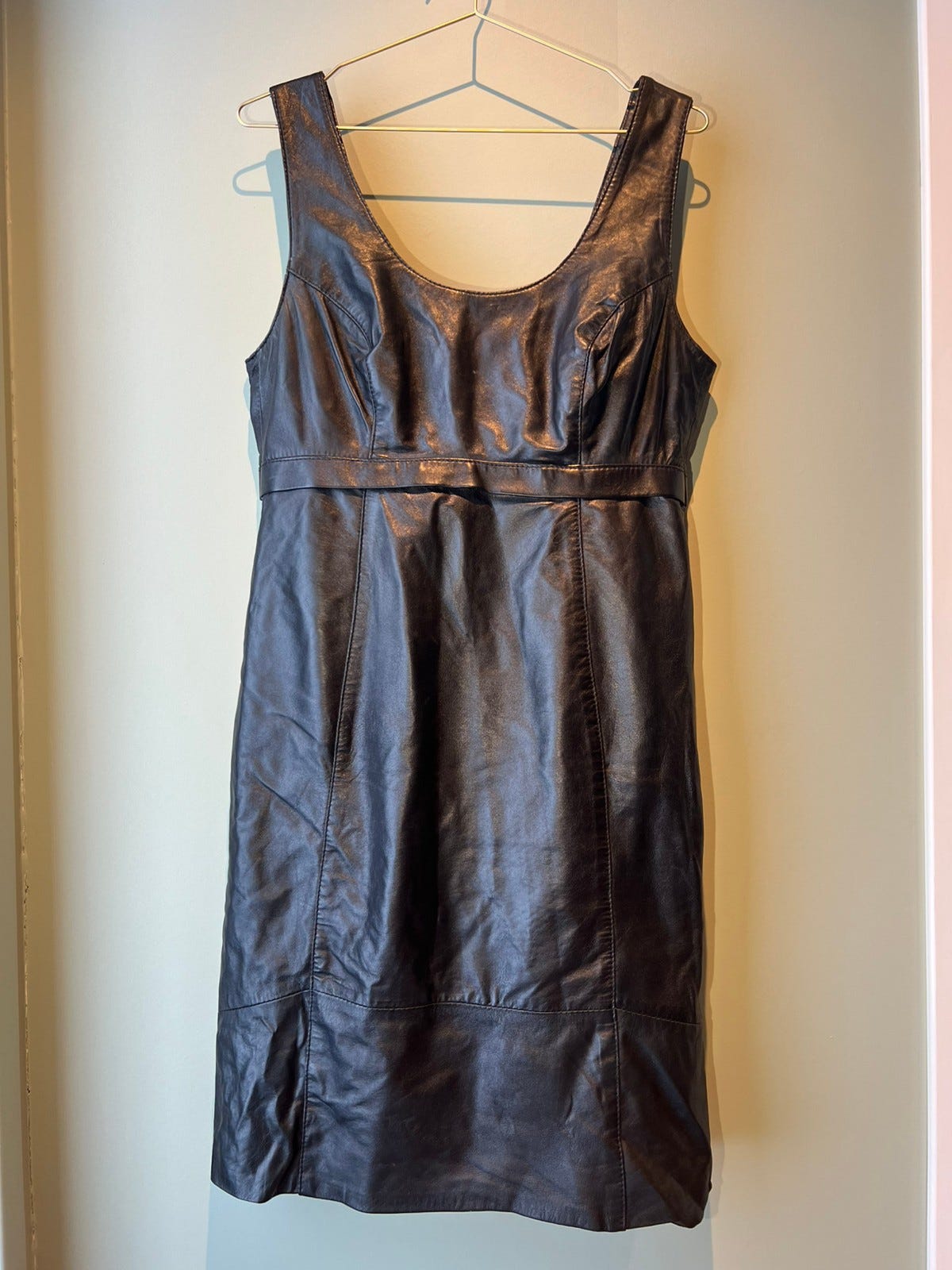 Aleksander signature, skinnkjole, str.38 | FINN-torget