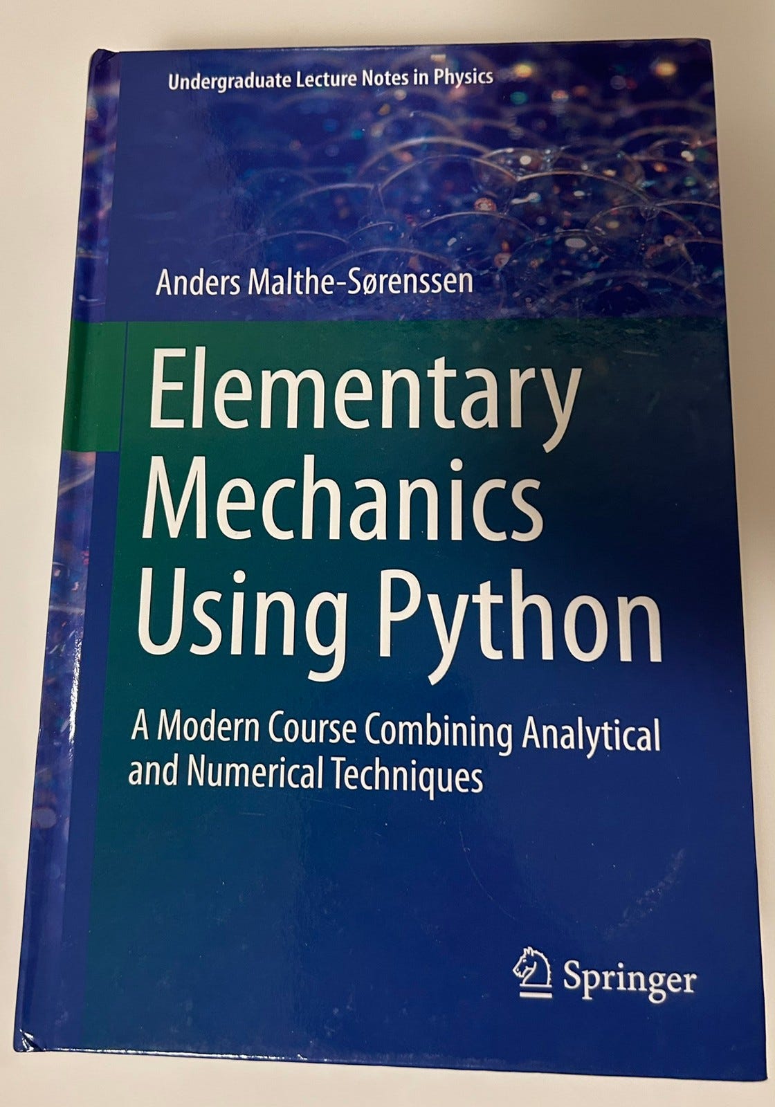Elementary Mechanics Using Python | FINN-torget