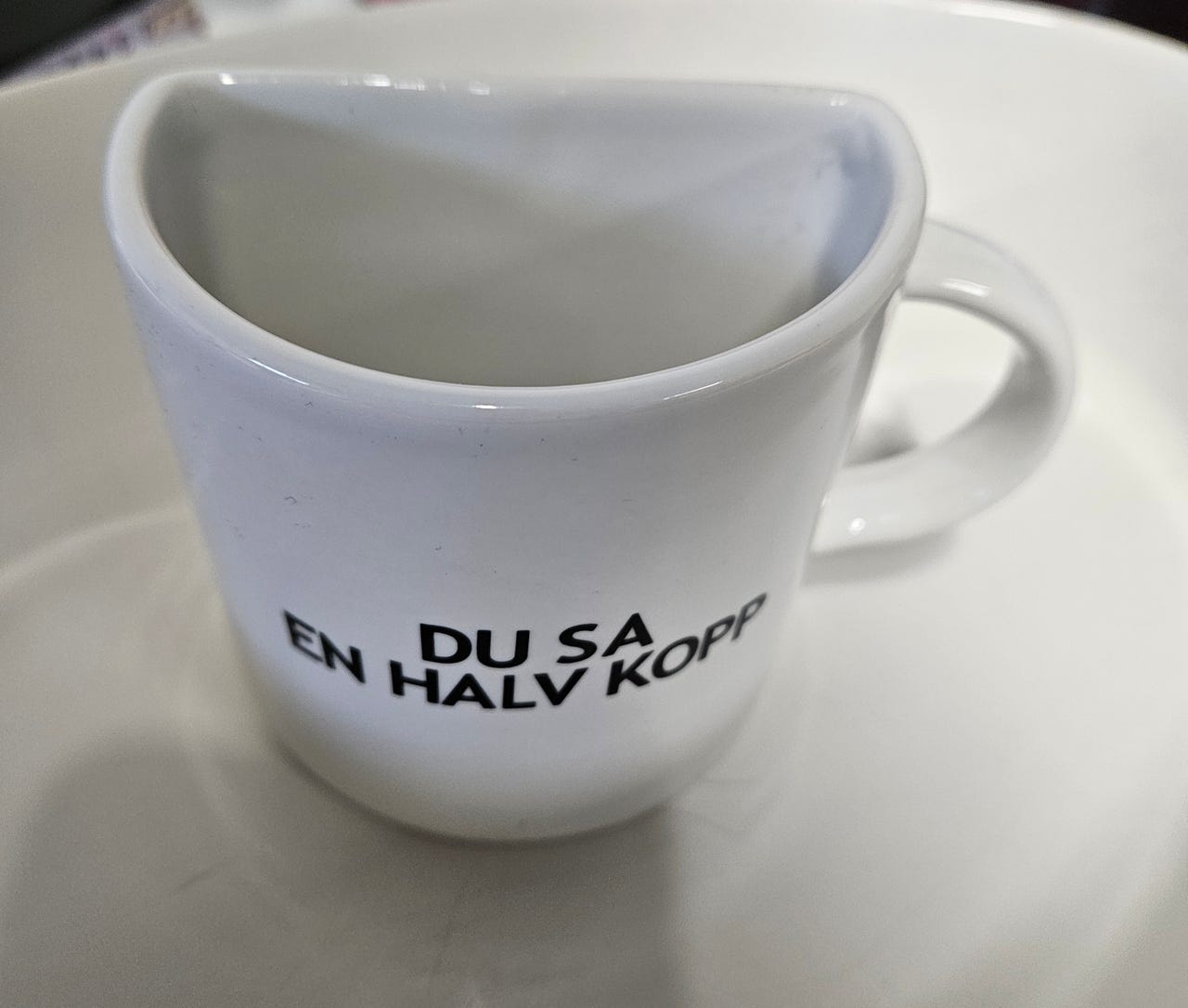 En halv kopp | FINN-torget