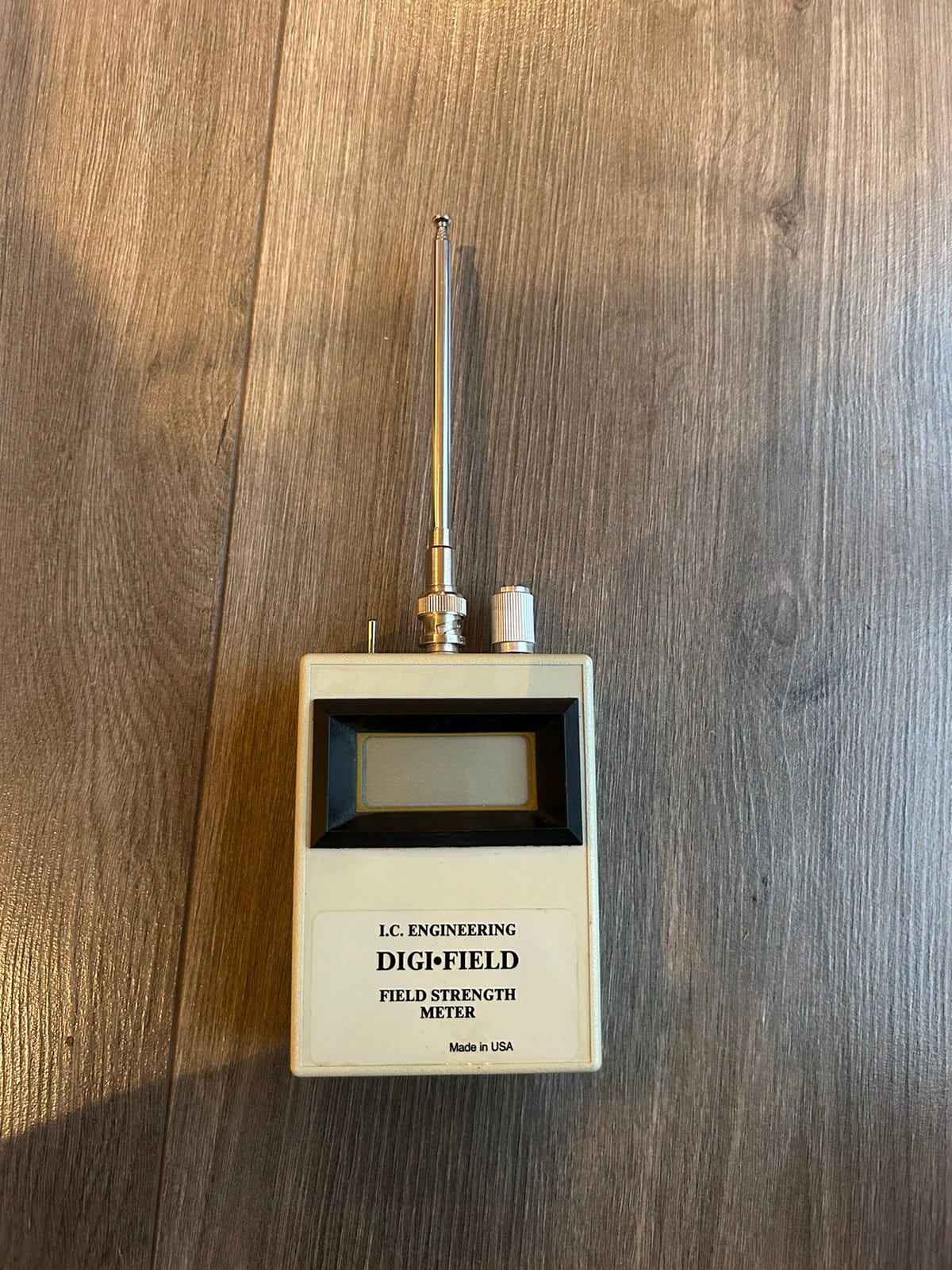 Digi field feltstyrkemåler | FINN-torget