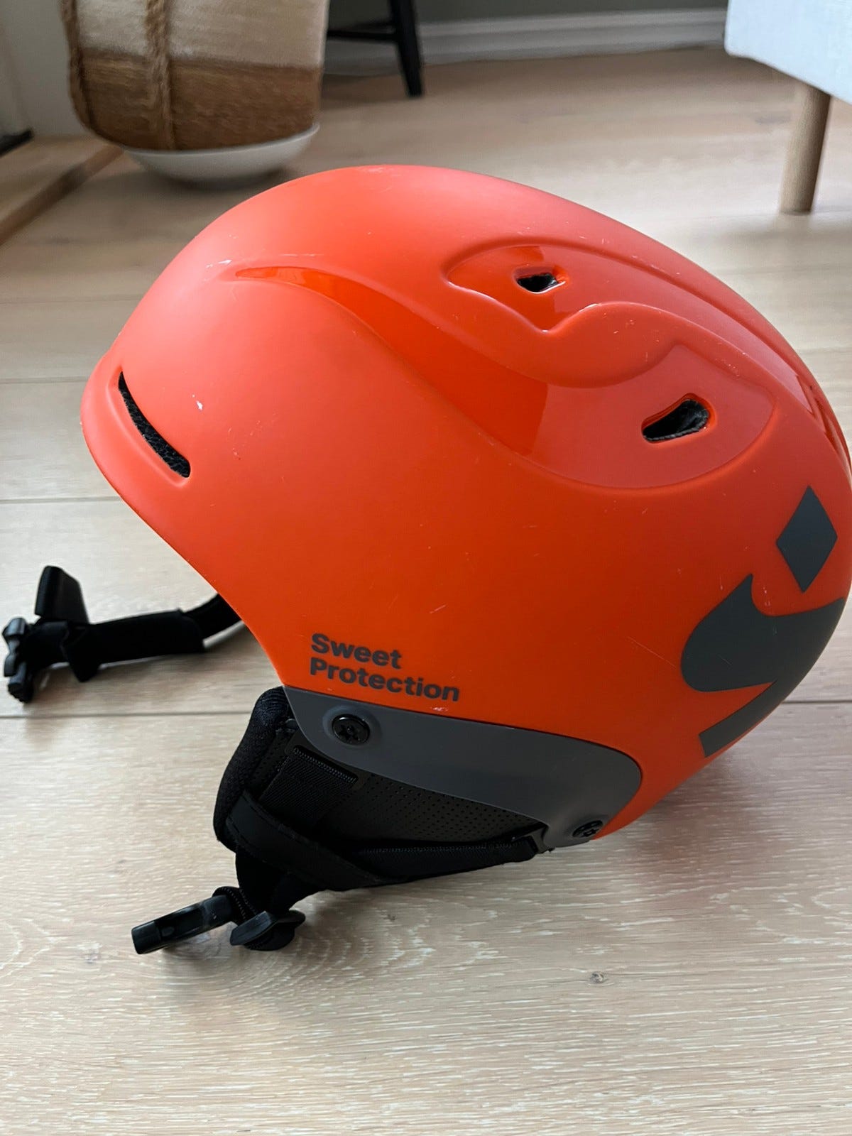 Sweet Protection Blaster hjelm JR | FINN-torget