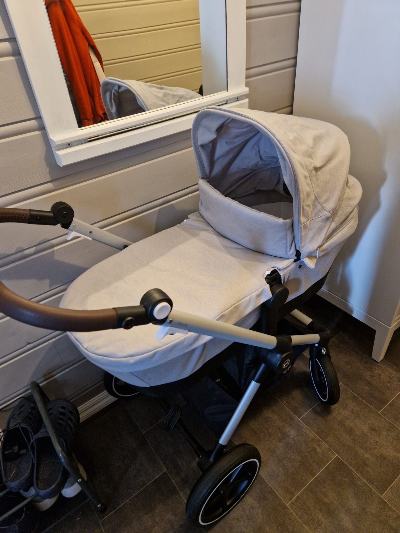 Cybex EOS Lux Duovogn pent brukt vogn til salgs | FINN-torget