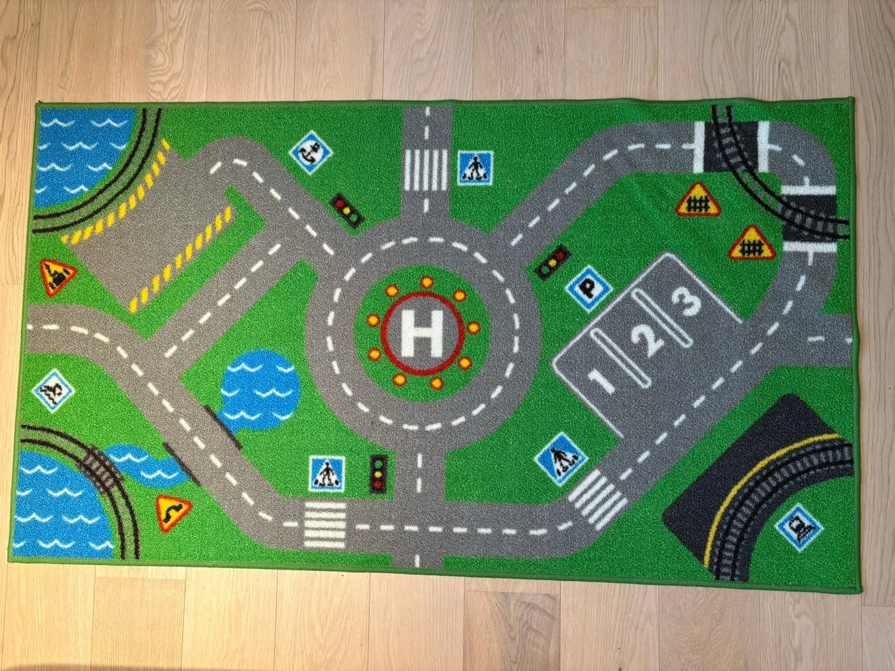 IKEA barnerom teppe | FINN-torget