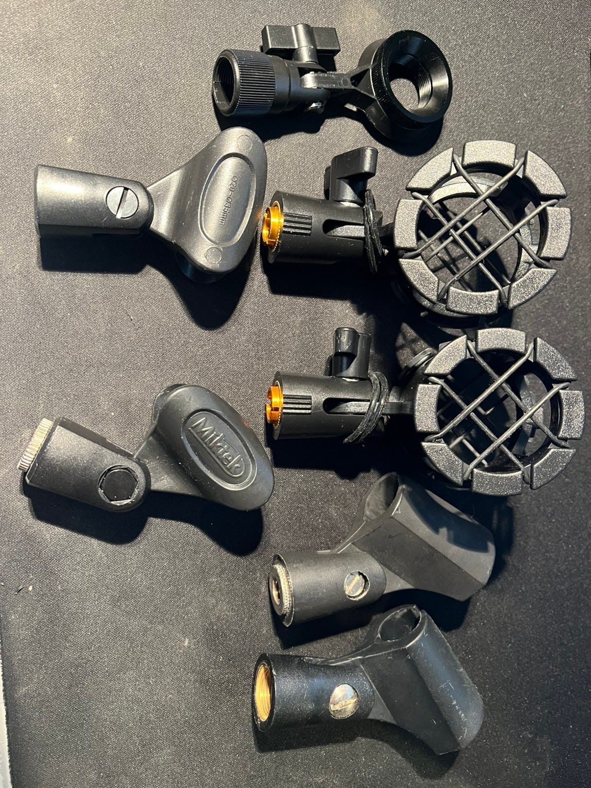 Holdere til mikrofoner | FINN-torget