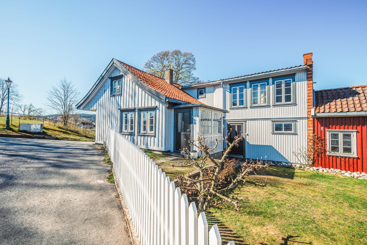 Sjønær og sjarmerende enebolig på Øya i Brevik | FINN eiendom