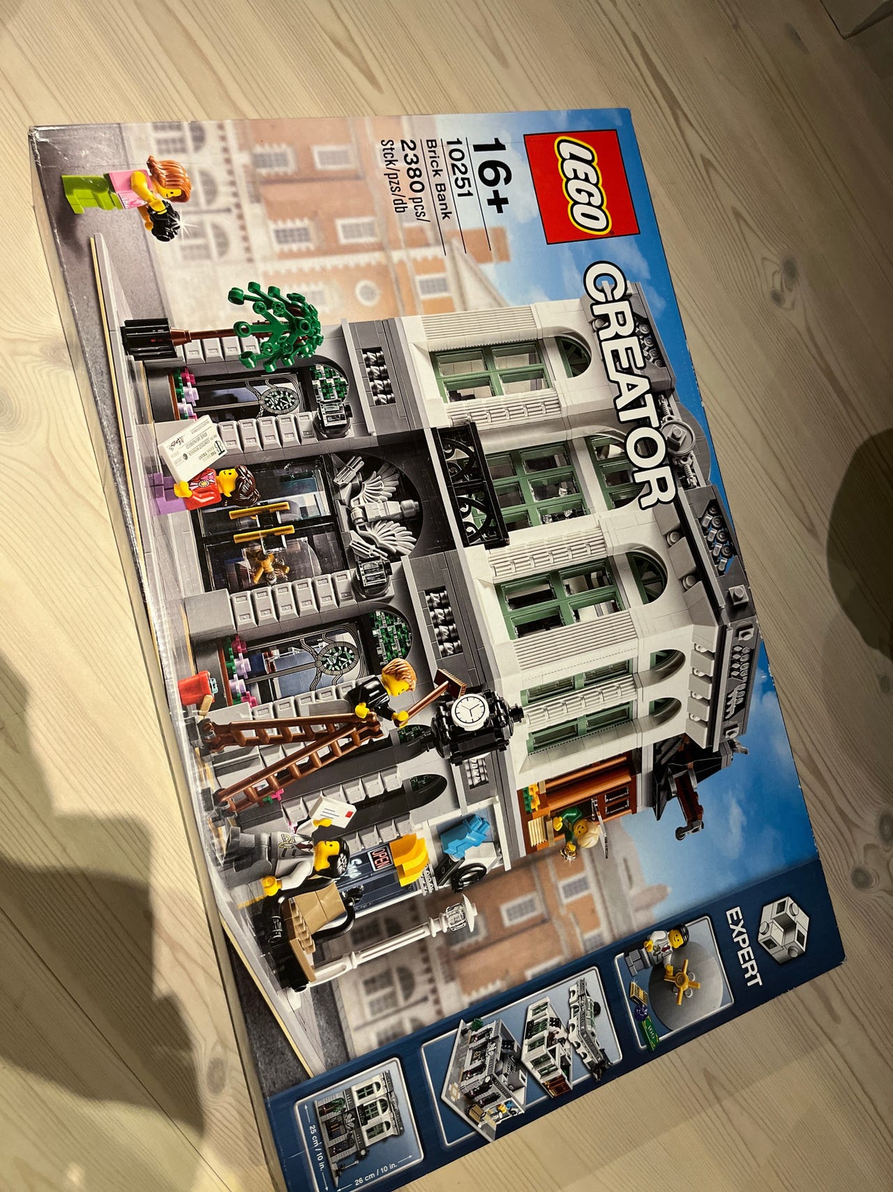 Lego Creator 10251 / Brick Bank | FINN-torget