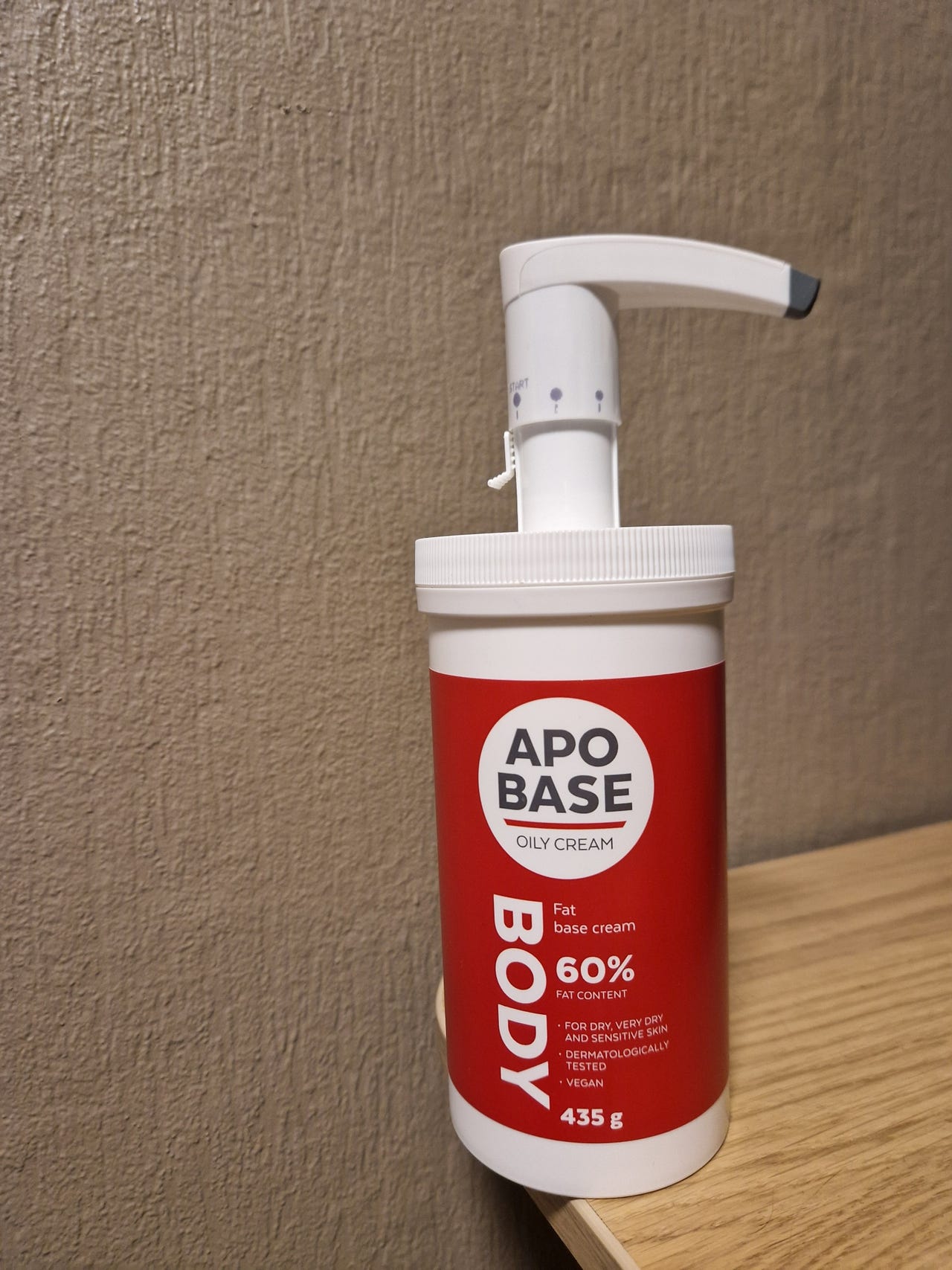 Apo base hudkrem | FINN-torget