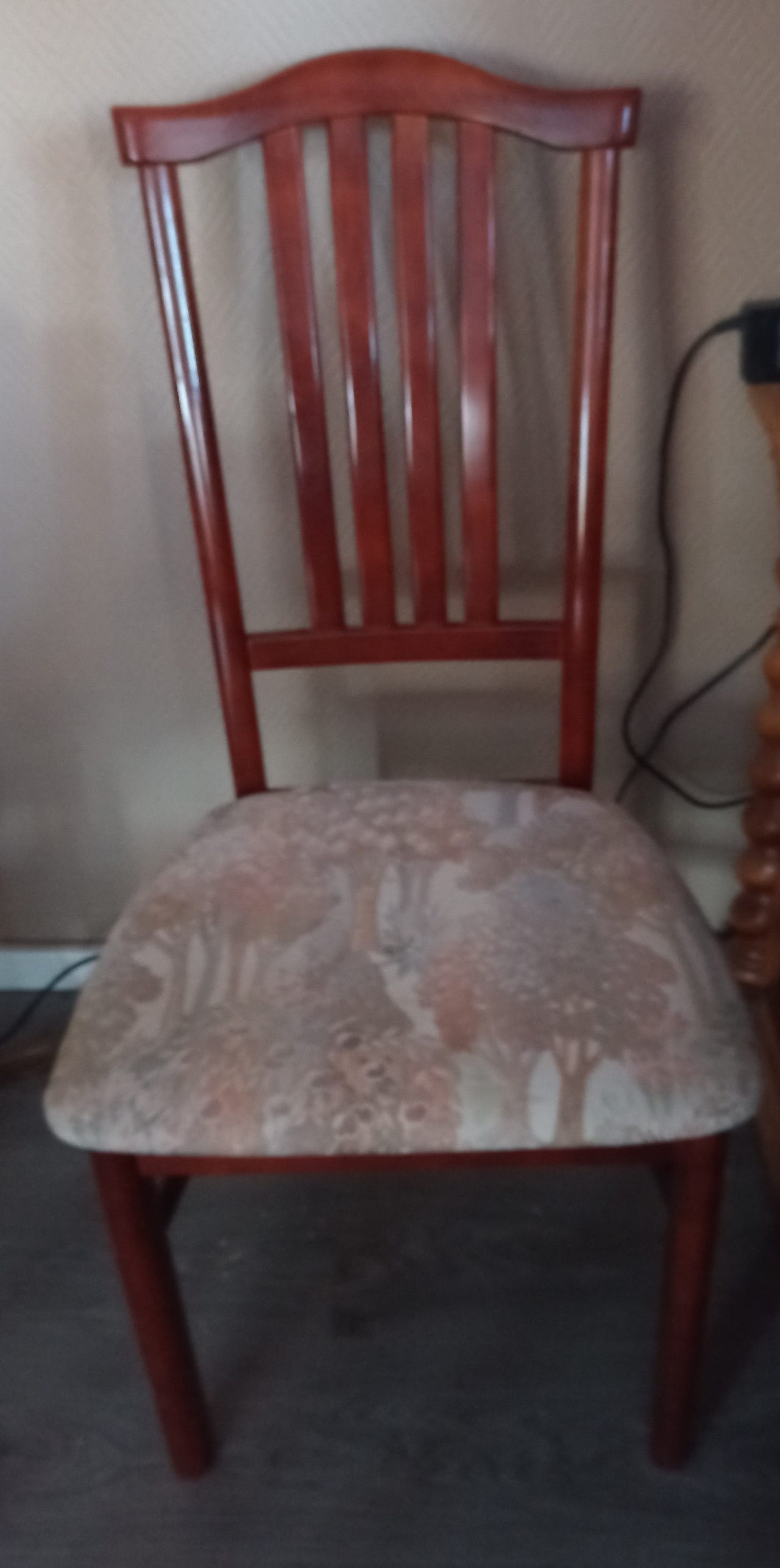 Fine stoler. | FINN-torget