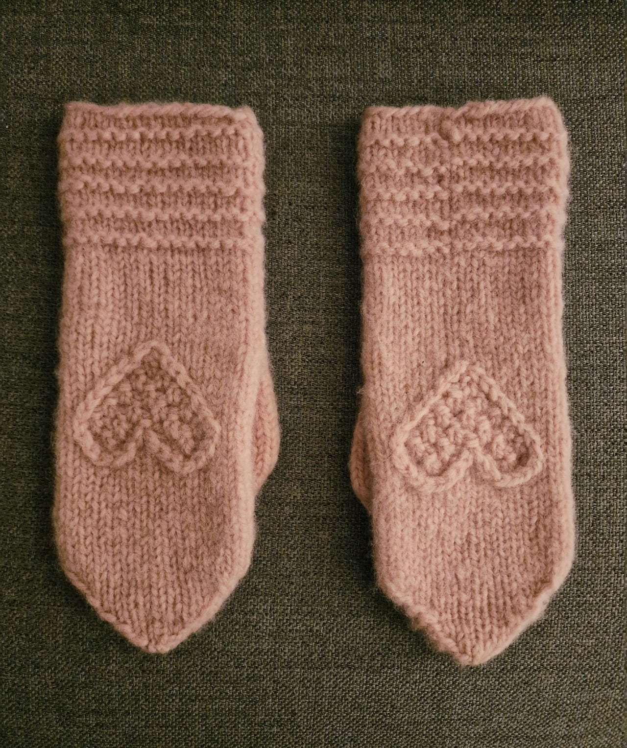 Tovede hjertevotter str. M | FINN-torget