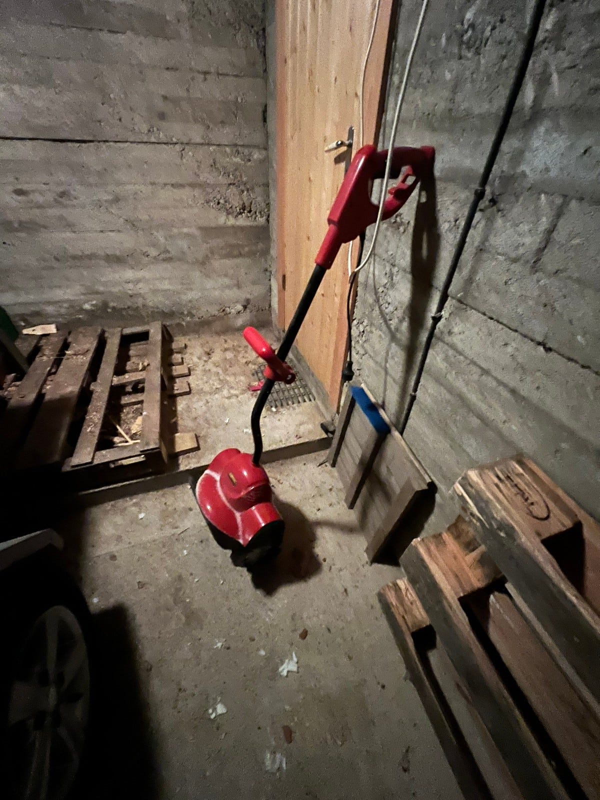 Elektrisk spade (220v) selges. | FINN-torget