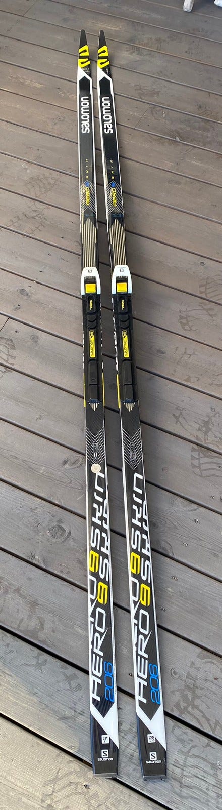 Salomon felleski og Kv+ staver | FINN-torget