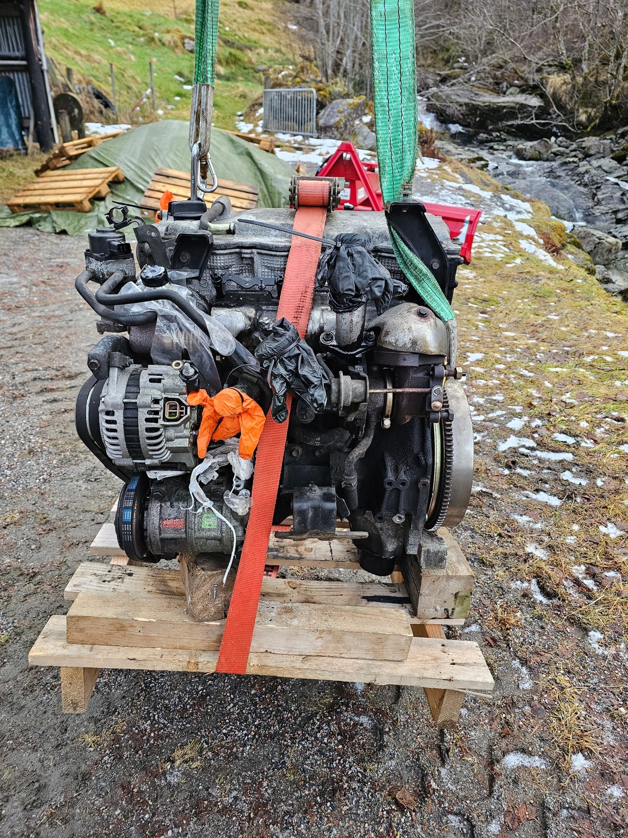 Navara d22 motor | FINN-torget