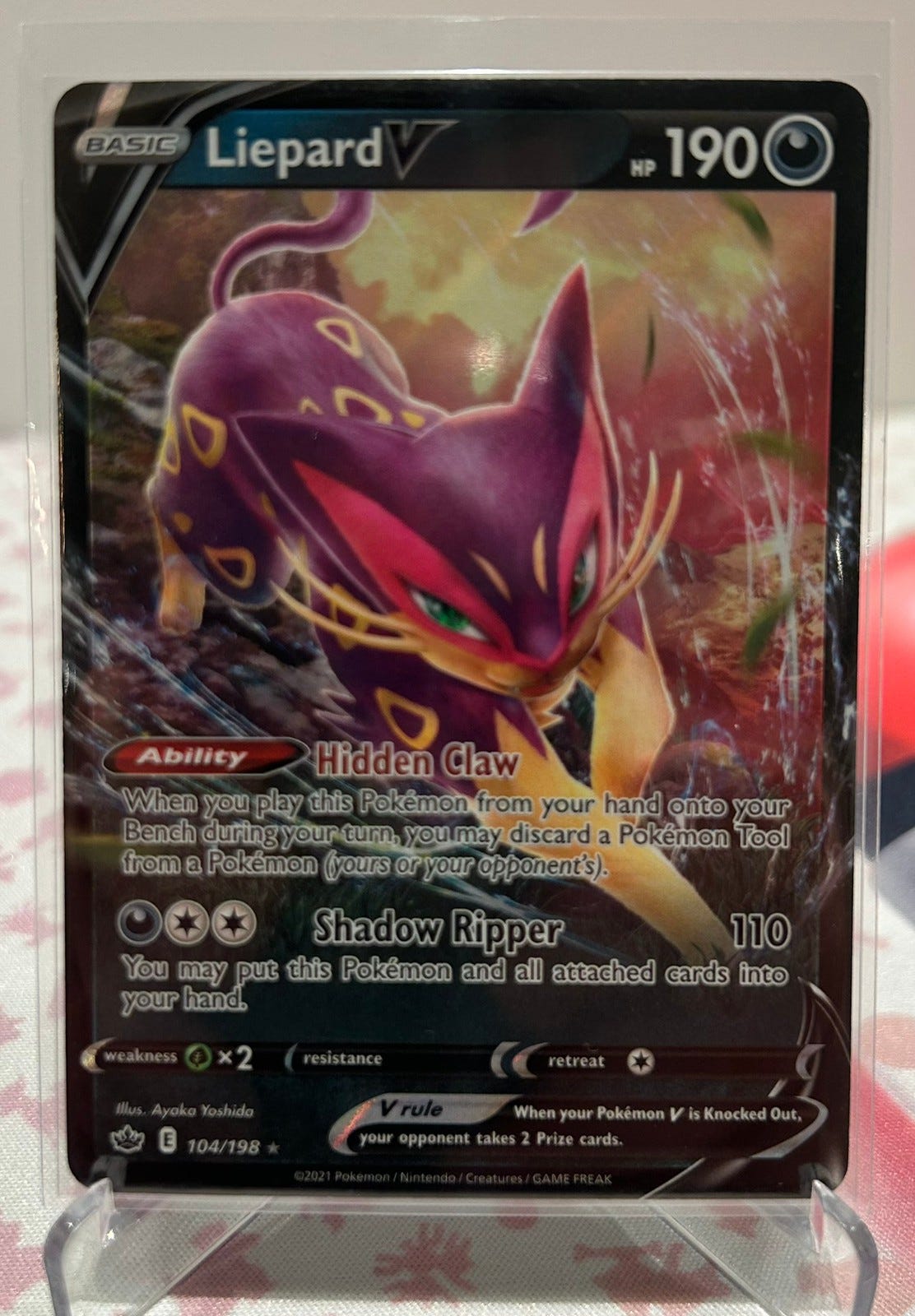 Pokemon TCG Liepard V 104/198 - Chilling Reign | FINN-torget