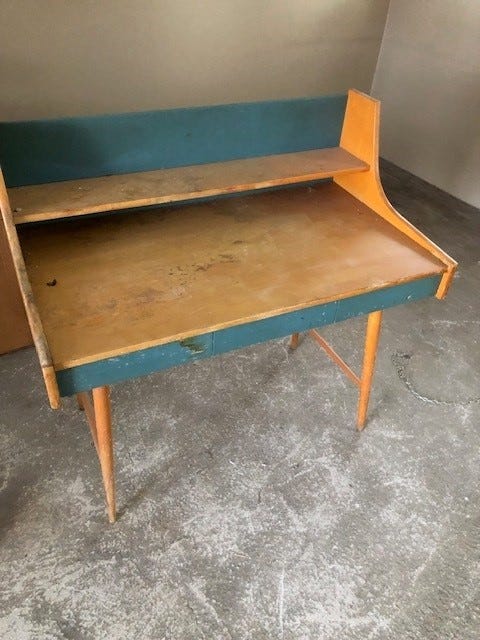 Retro Ola-pult oppussingsobjekt selges - Gi Bud ! | FINN-torget