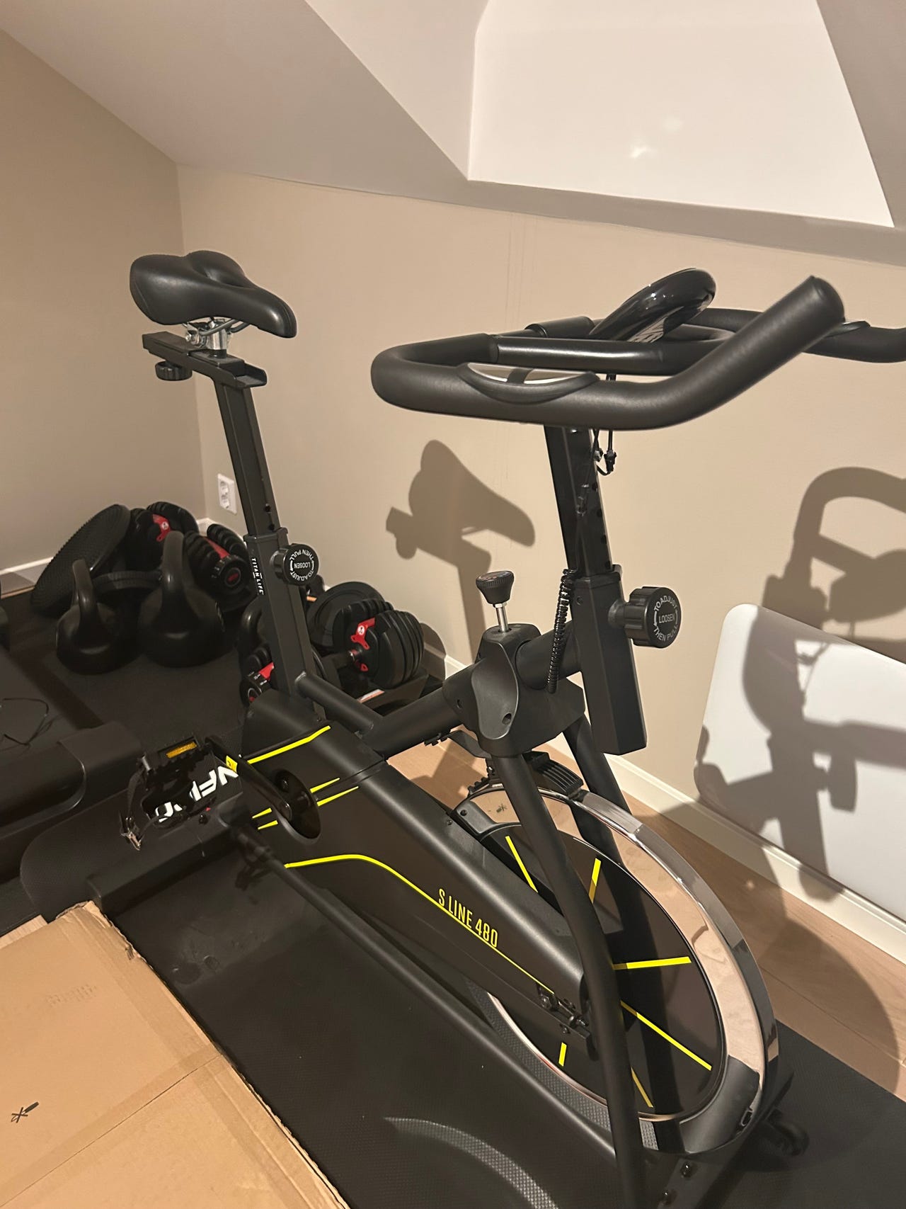 Titanlife SLINE 480 Spinning sykkel | FINN-torget