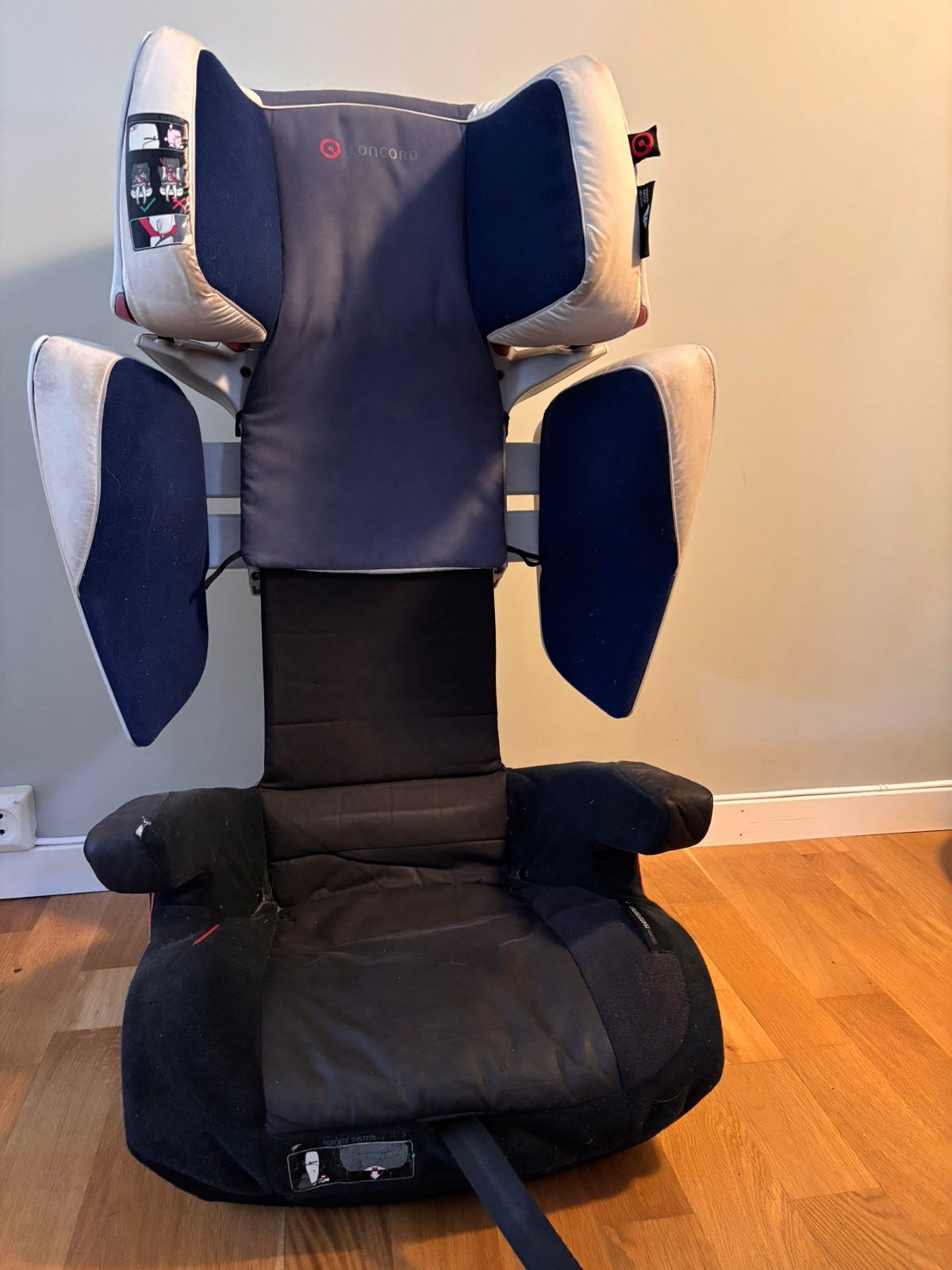 Bilstol med Isofix, 15-36 kg | FINN-torget