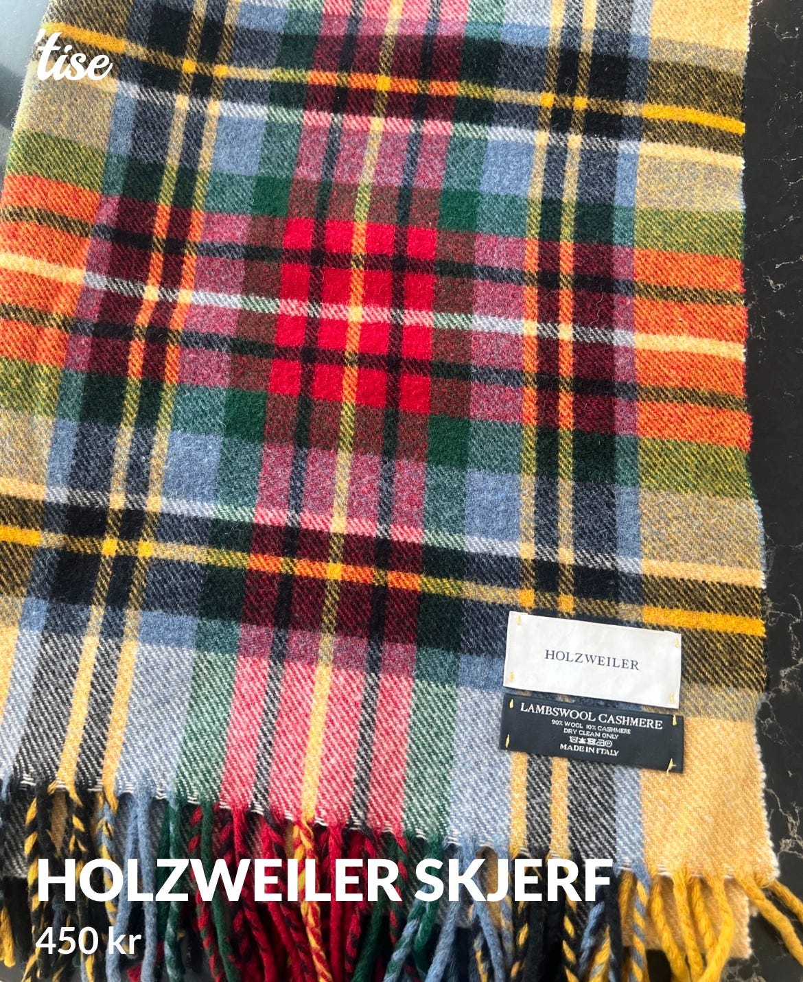 Skjerf fra Holzweiler | FINN-torget