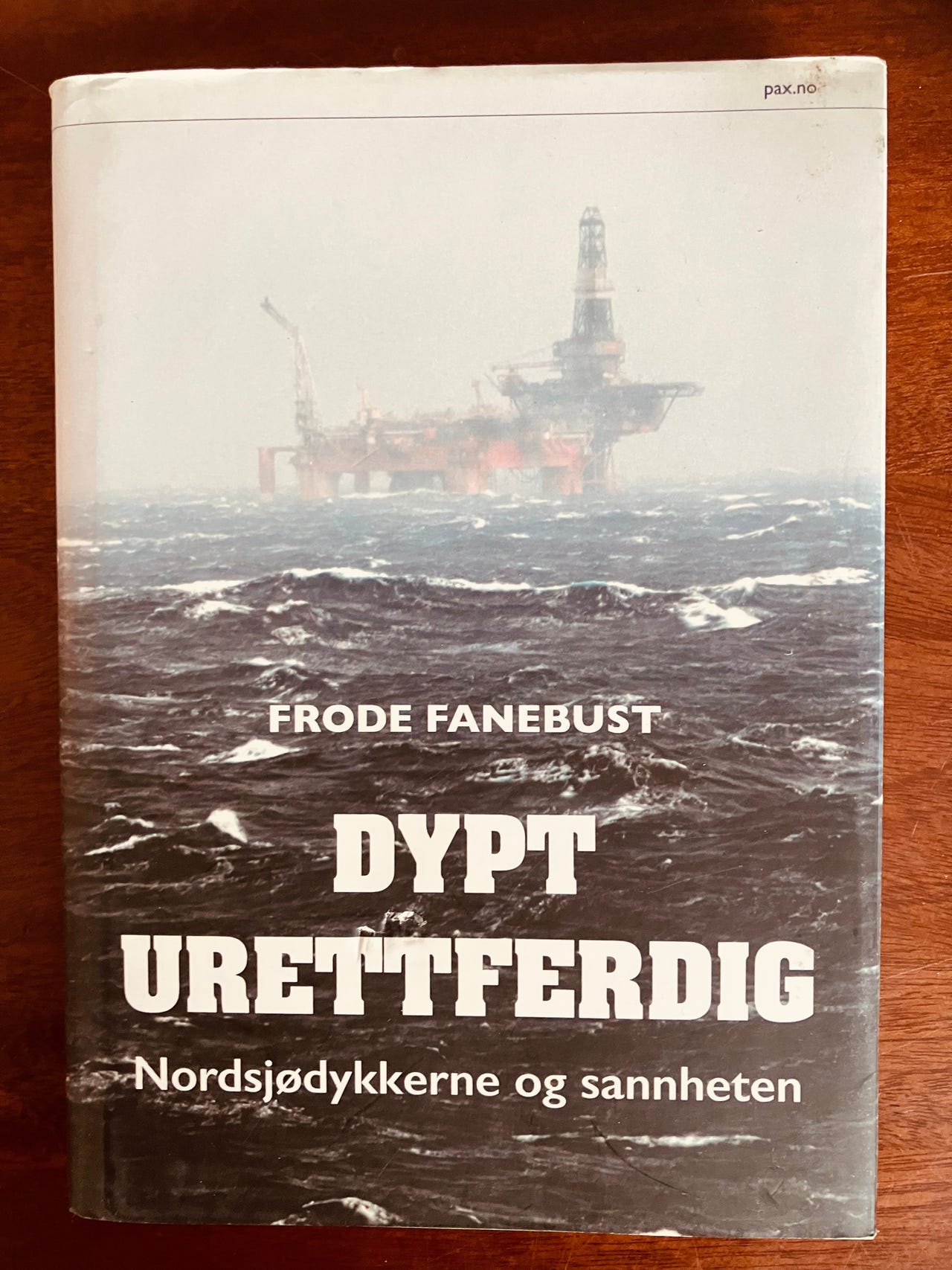 BokFrank: Frode Fanebust: Dypt urettferdig - Nordsjødykkerne og ...