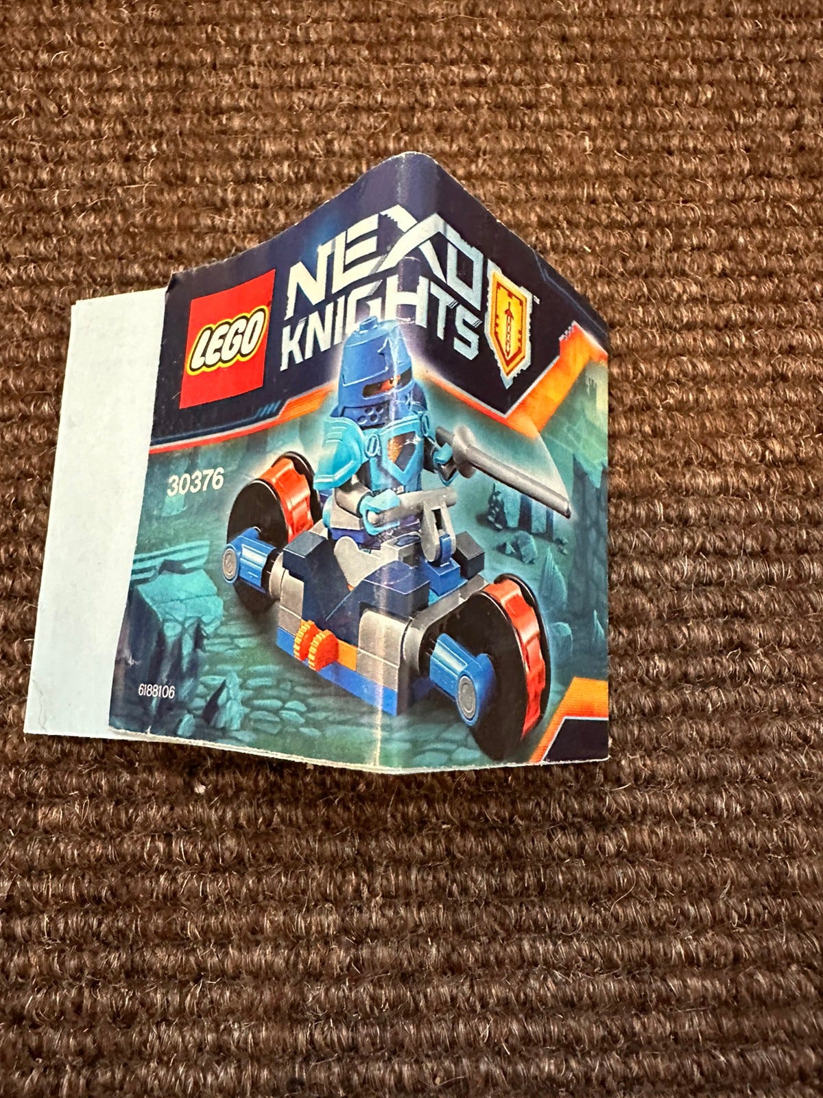 Lego gis bort: Nexo Knights 30376 | FINN-torget