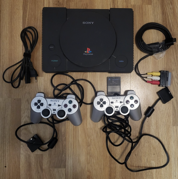 PlayStation 1 - Net Yaroze Black Console (DTL-H3002) Pal | FINN-torget