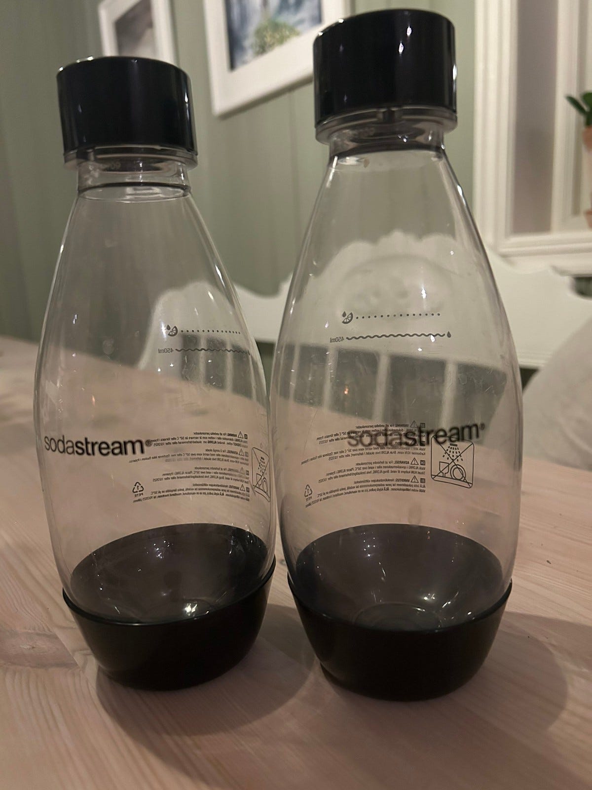 2 stk flasker til Sodastream | FINN-torget