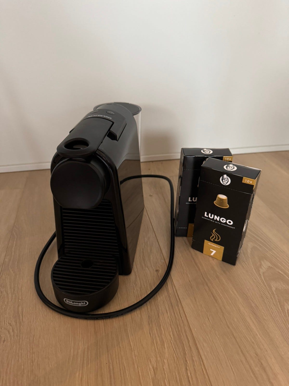 Nespresso by DeLonghi kapselmaskin ink. 190 kapsler | FINN-torget