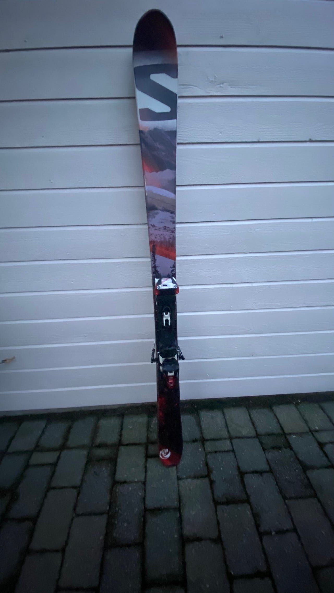 161 cm Carving ski til salgs. | FINN-torget