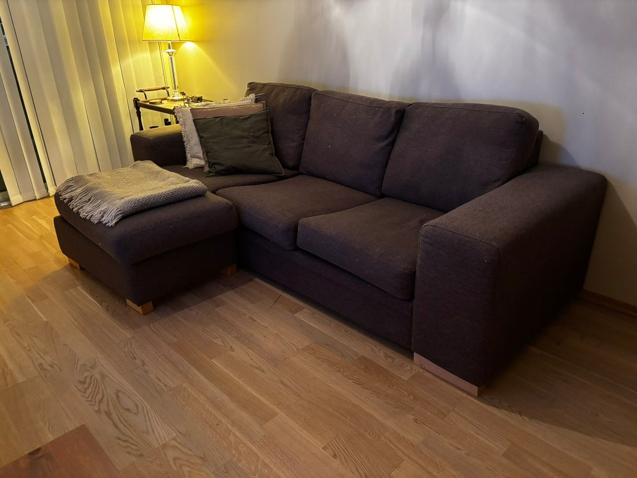 Pent brukt sofa selges billig | FINN-torget