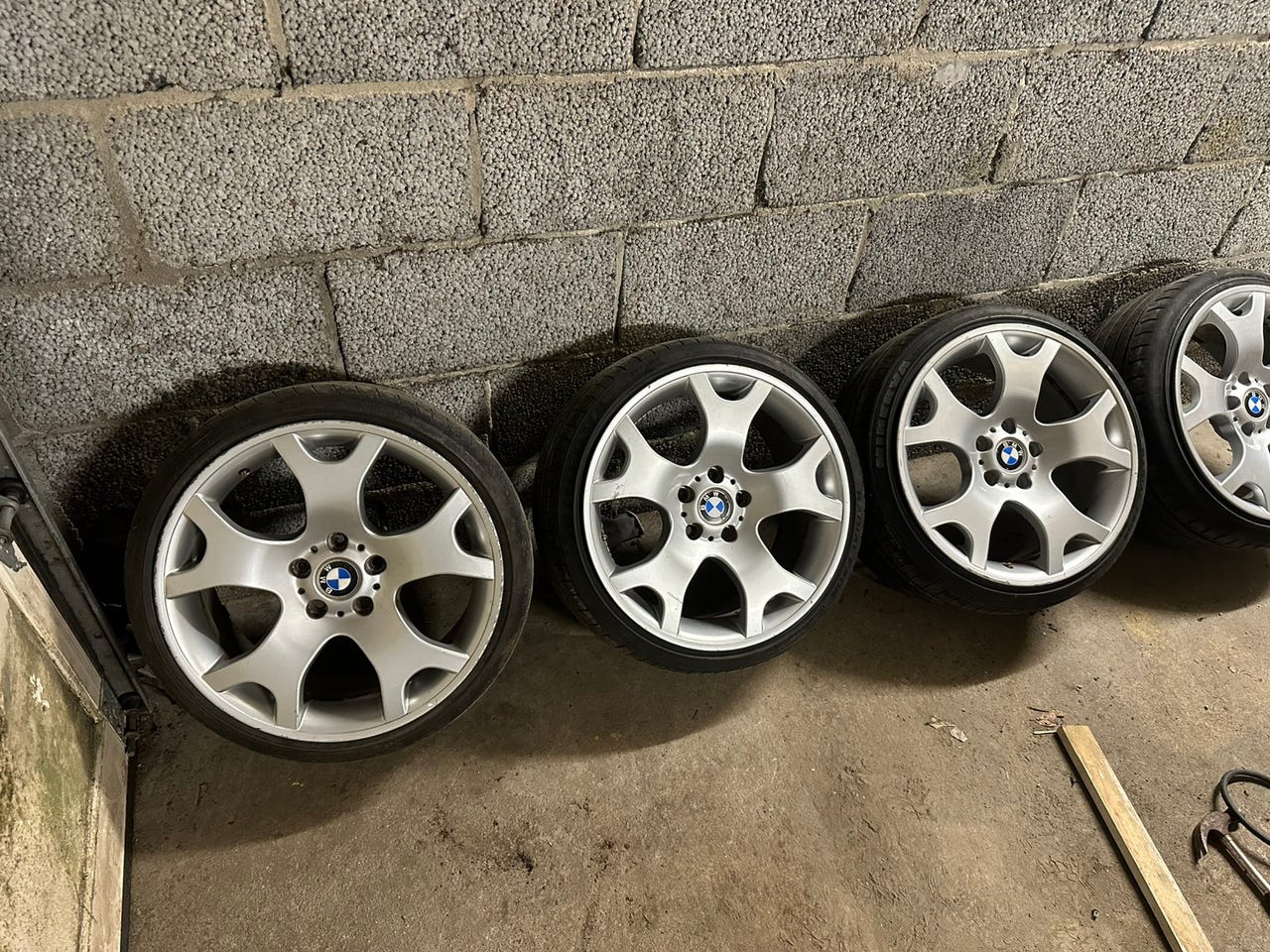 BMW style 63 byttes vekk | FINN-torget