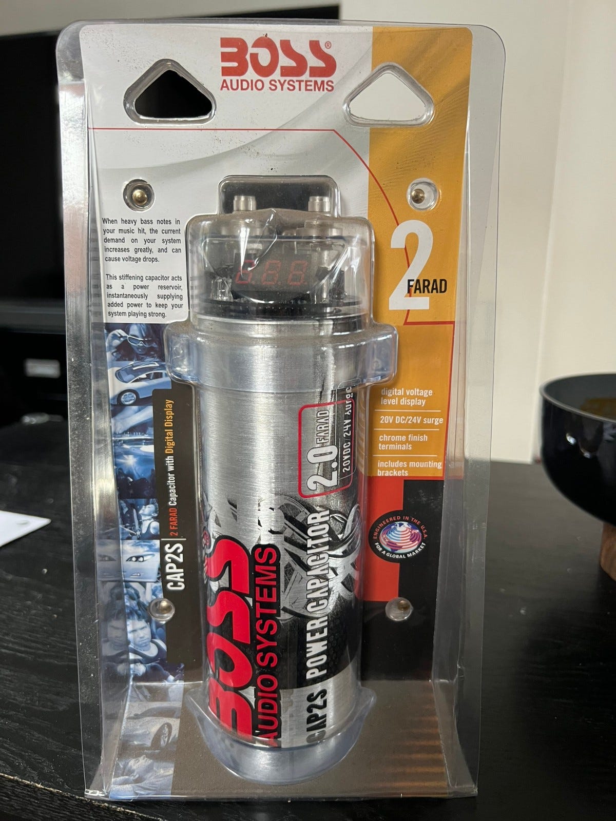 Boss Audio systems Cap 2s Power Capacitor (2.0 Farad) | FINN-torget