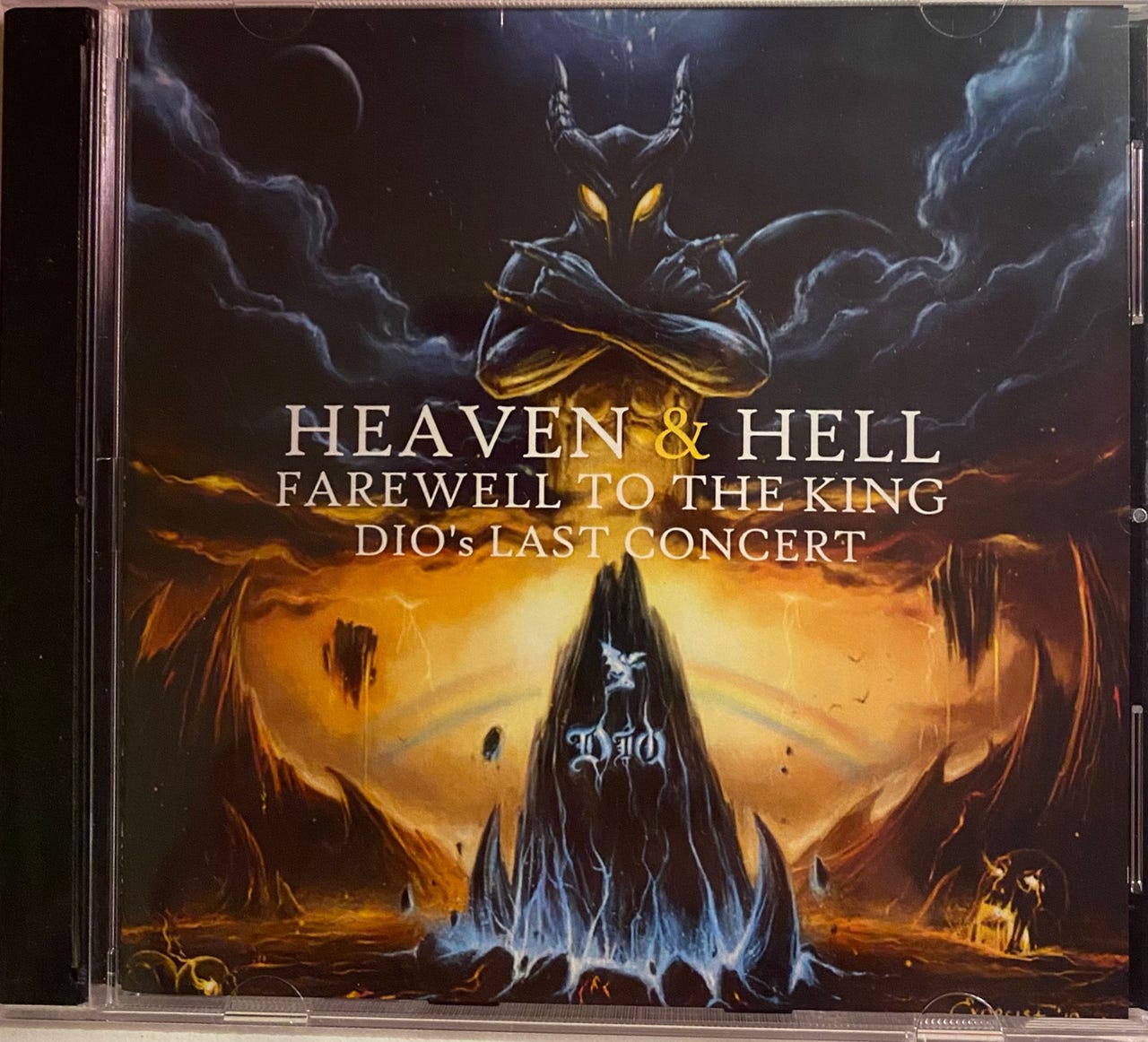HEAVEN & HELL - FAREWELL TO THE KING – DIO’S LAST CONCERT | FINN-torget