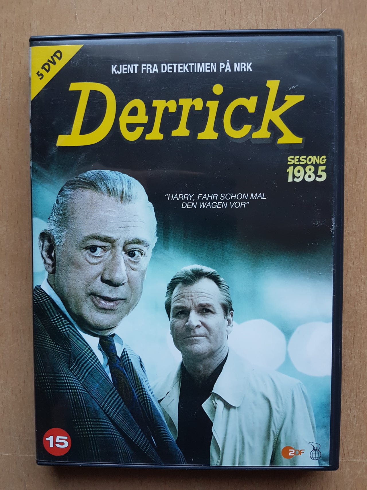 DERRICK SESONG 1985 DVD | FINN-torget