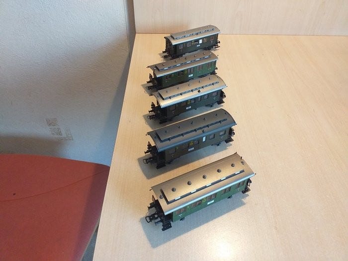 Fleischmann, Roco H0 - Modelltog passasjervogn (5) - 5-delt samling av ...