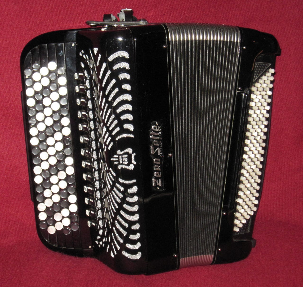 Brukt ZERO SETTE B30c Cassotto | FINN-torget