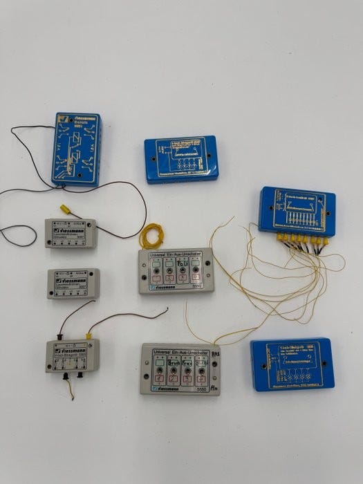 Viessmann H0 - 5550, 5030, 5539, 5065, 5551, 5067, 5065 - Kjedelinje (9 ...