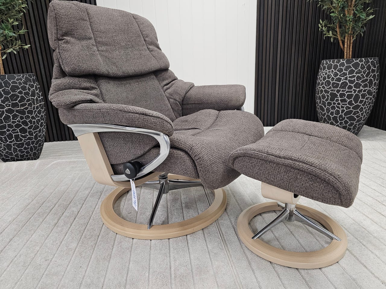 Stressless® Reno Signature lenestol med krakk- Perfekt hvilestol ...