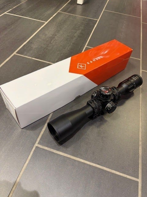 Kahles 5-40x56 med spuhr montasje | FINN-torget