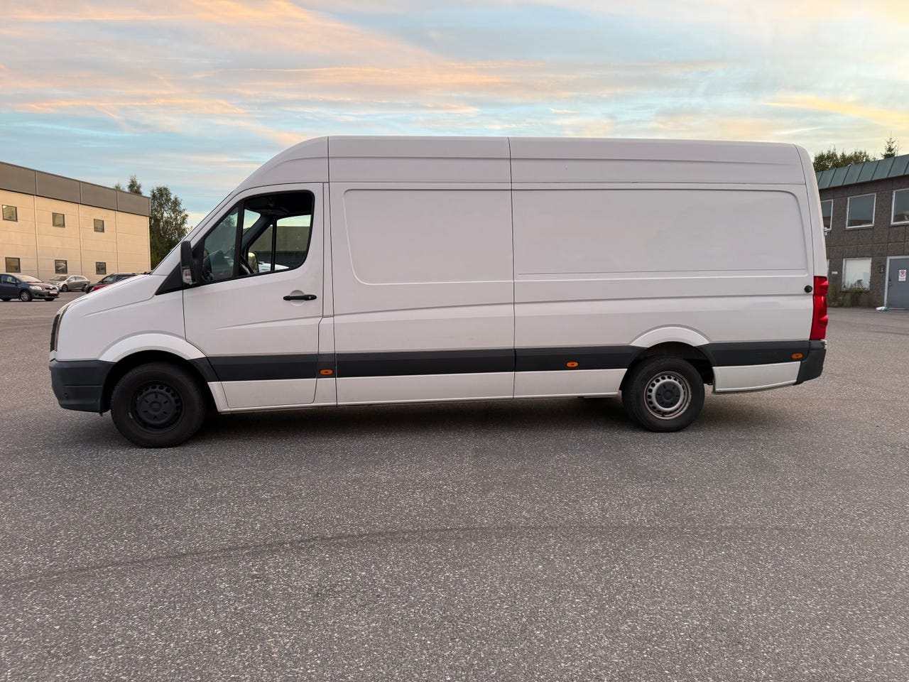 Varebil , leiebiler , bil til leie , utleie ,car , cars for rent , van ...