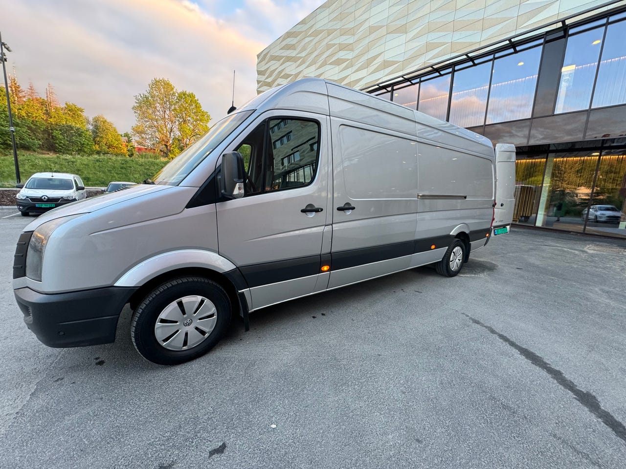 Varebil , leiebiler , bil til leie , utleie ,car , cars for rent , van ...