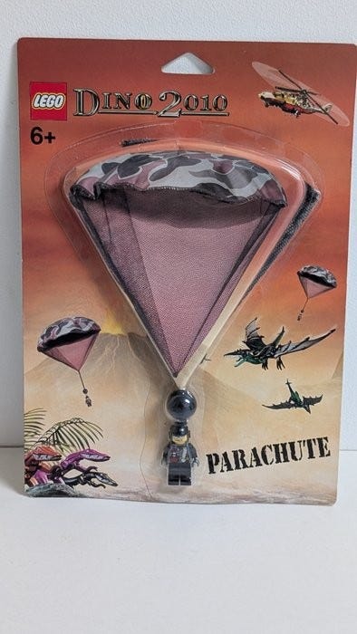 Lego Minifigur - 4296983 - Dino 2010 - Parachute en Minifiguur | FINN ...