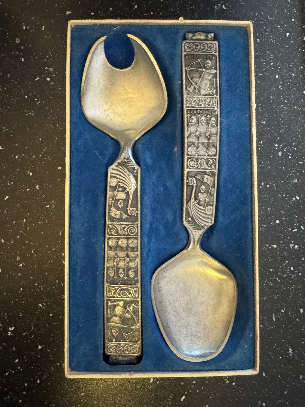 Konge tinn | FINN-torget