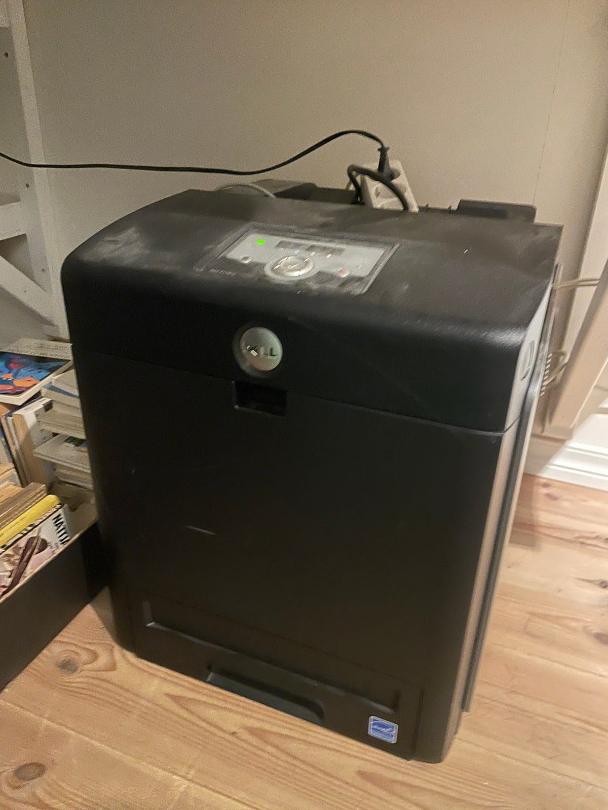 Skriver Dell3110cn laser / farge. MÅ BORT | FINN-torget