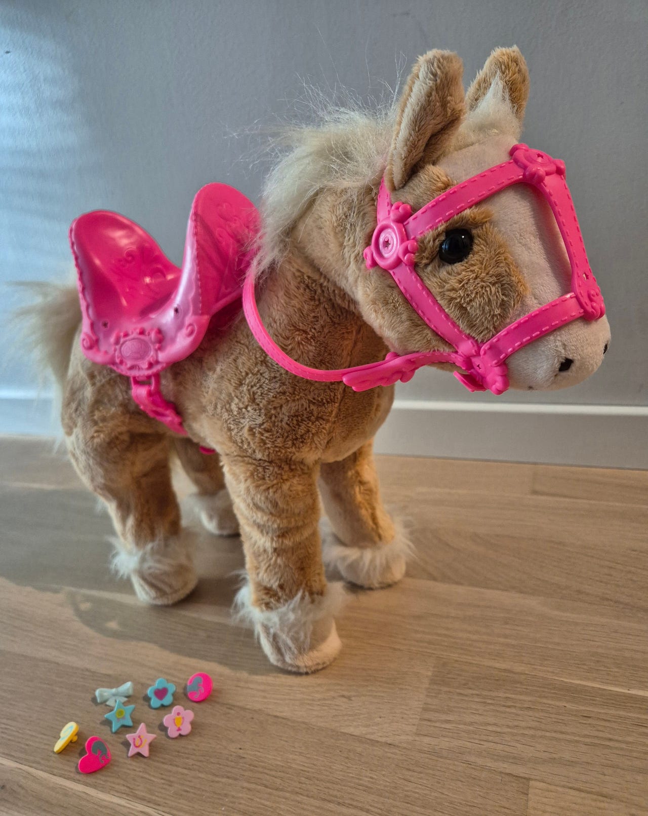 Meget pent brukt hest i Baby Born-serien selges rimelig! | FINN-torget